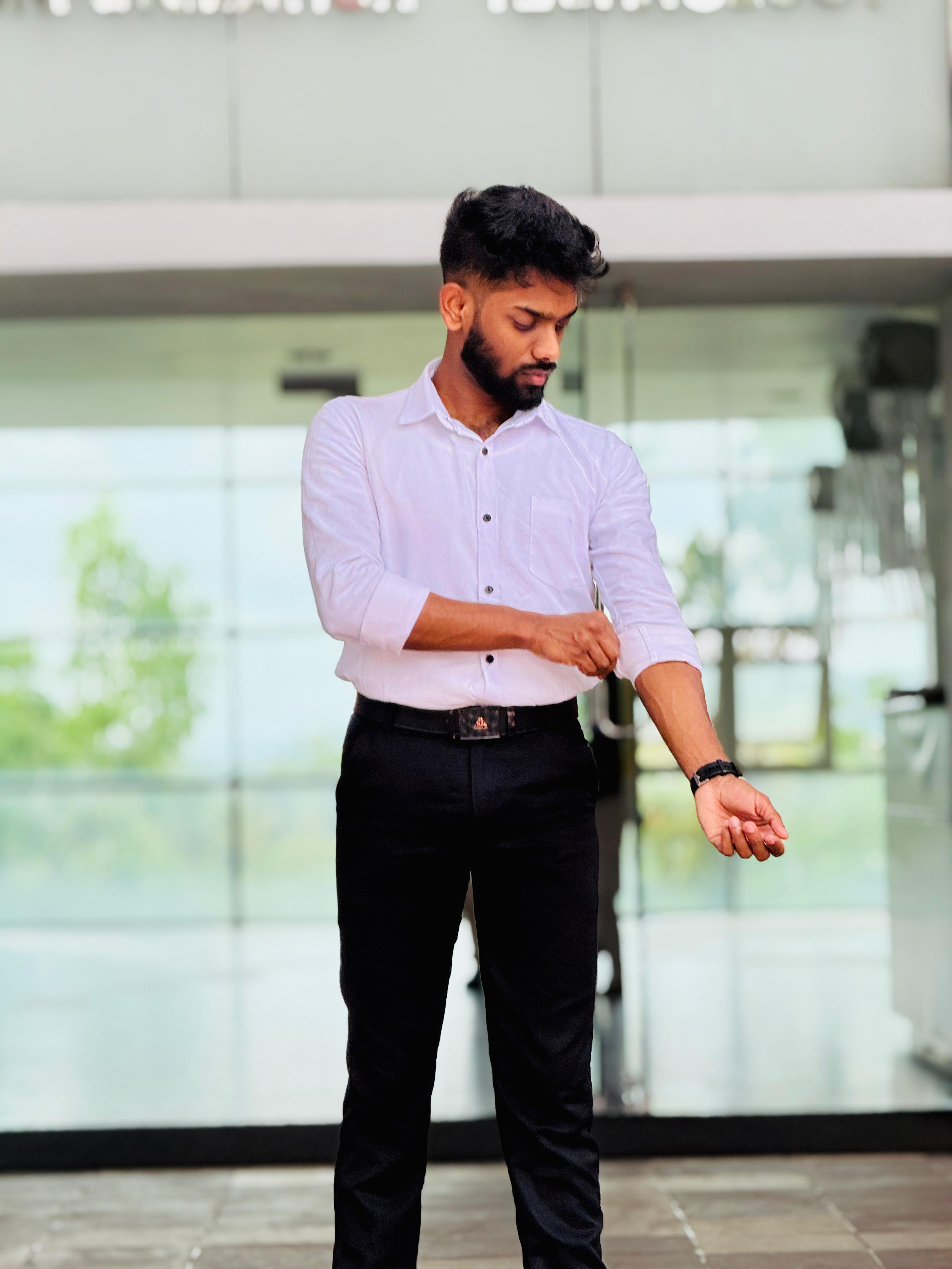 Manul Bandara | Software Engineer Portfolio - Web & Mobile Developer